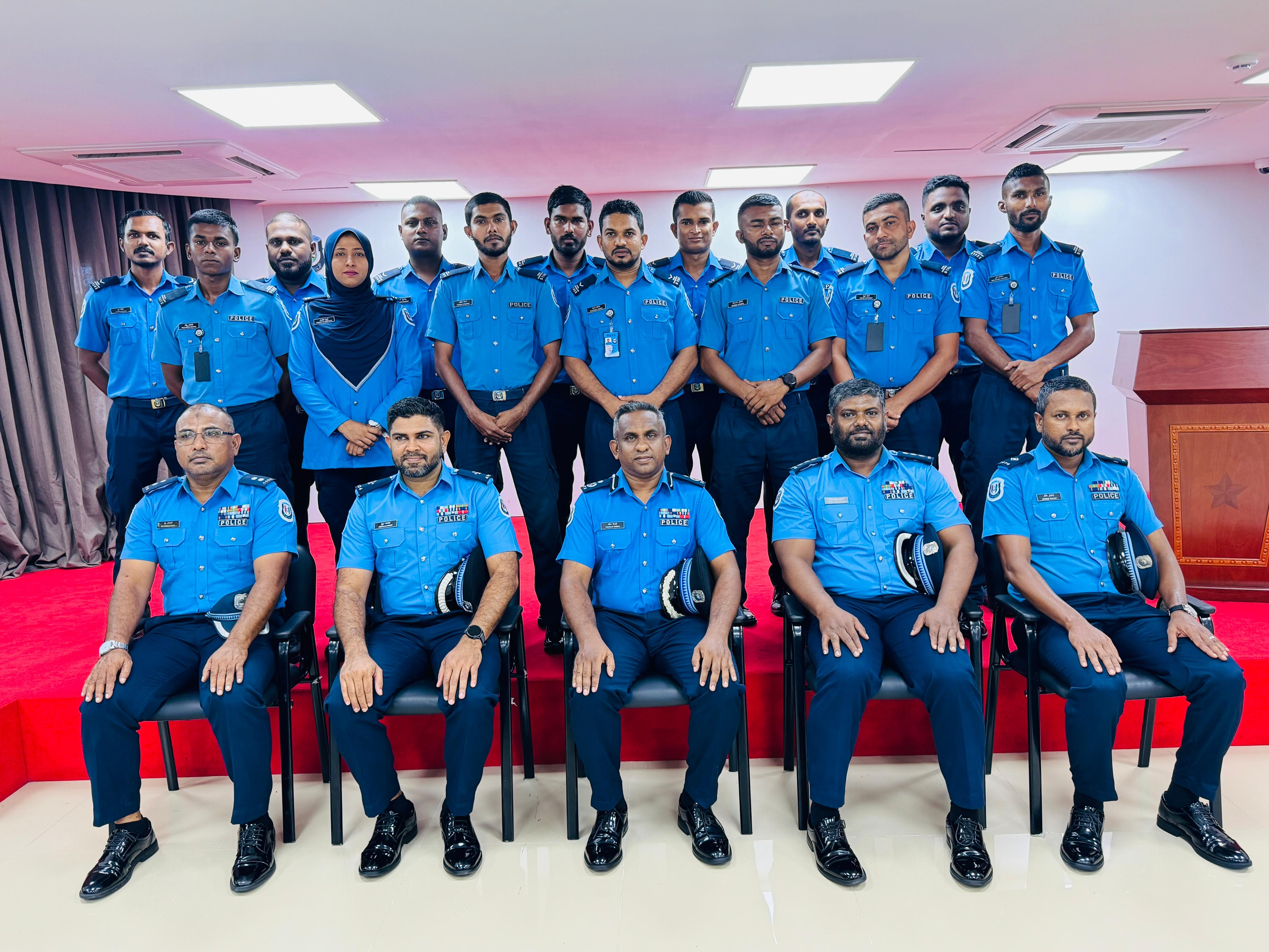 Maldives Police Service | ސްޕެޝަލް ކޮންސްޓެބުލަރީ ފުލުހުންގެ ބޭސިކް ...